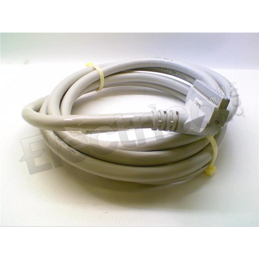 Allen-Bradley 1492-CABLE025Q Cable for Computer Nework Etc Automation