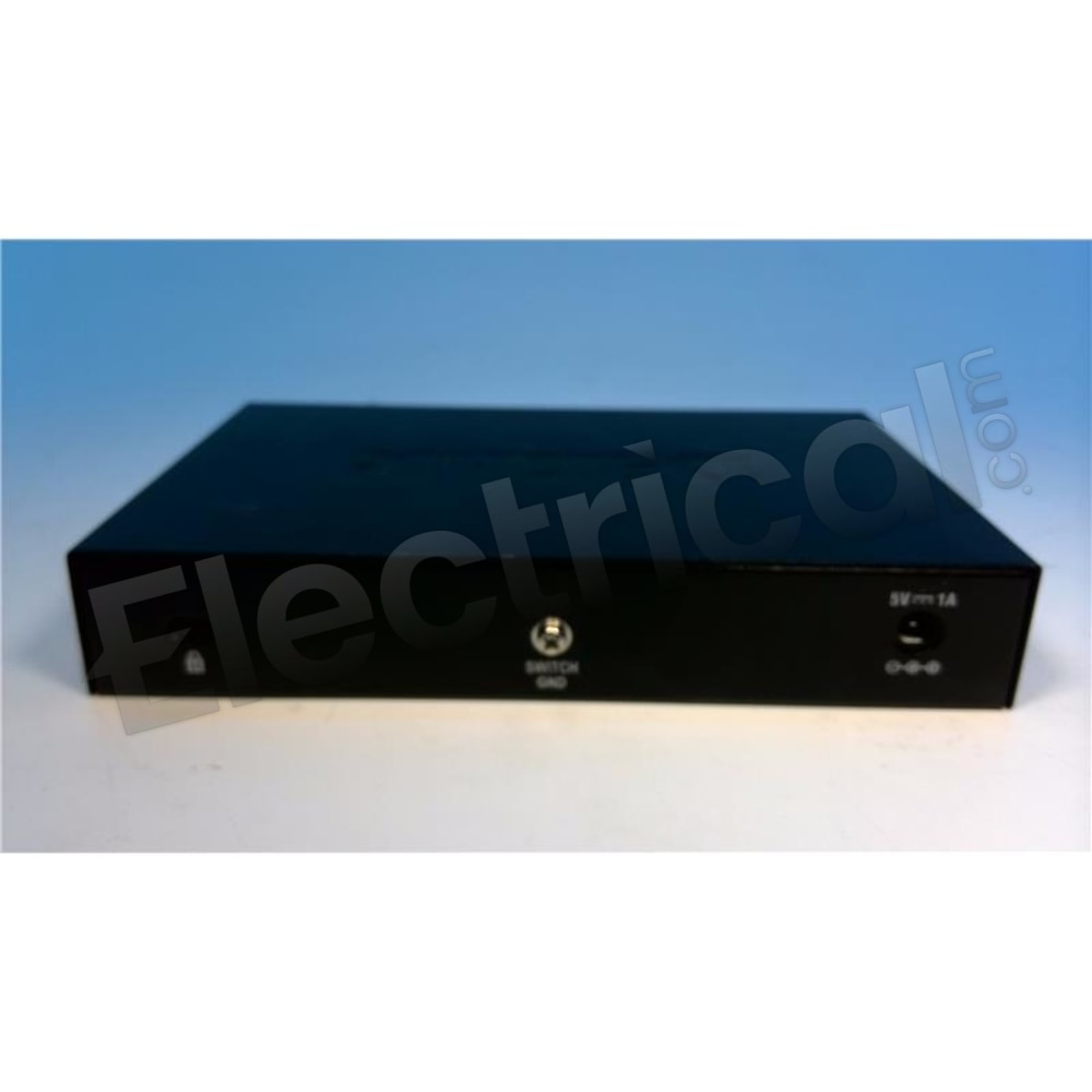 D LINK DGS-108 Networking Router Computer Component