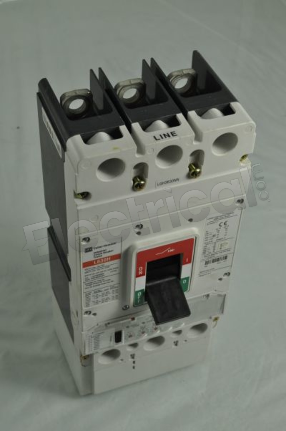 Cutler Hammer LGU3630NN Molded Case Circuit Breaker