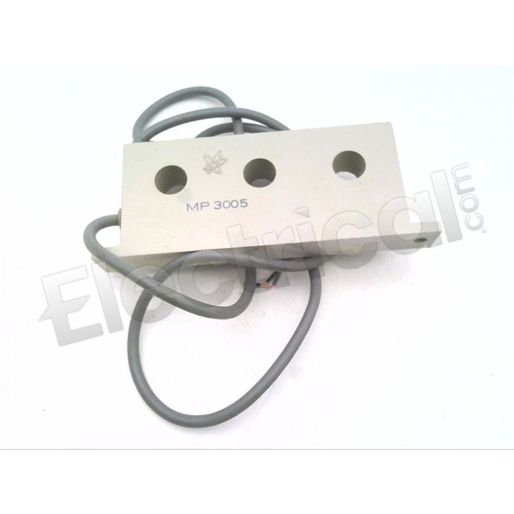 Carlo Gavazzi MP3005 Current Transformer Transformer