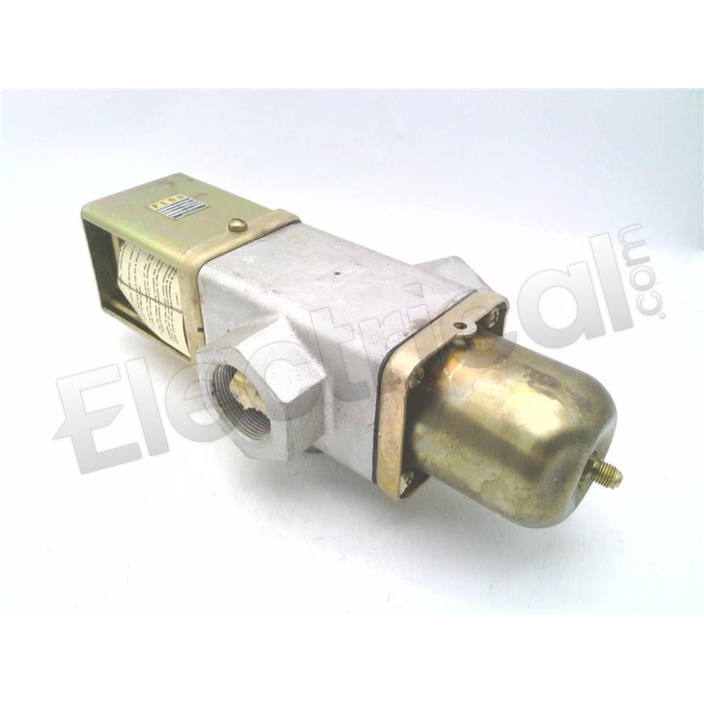 Johnson Controls V48AF-1 Solenoid Valve Valve